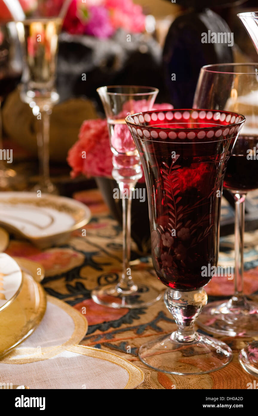 Antique cranberry hi-res stock photography and images - Alamy