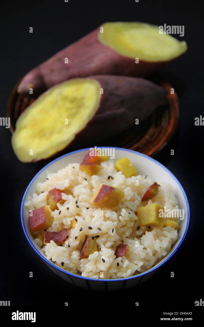 Japanese steamed sweet potato hi-res stock photography and images - Alamy