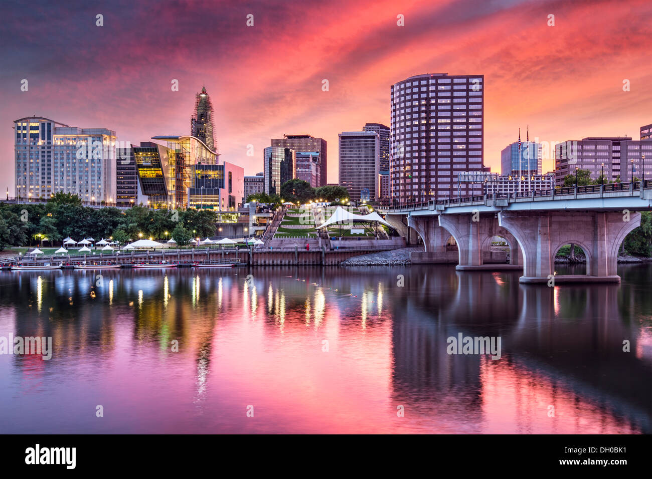 Reflection Hartford Ct High Resolution Stock Photography and Images - Alamy