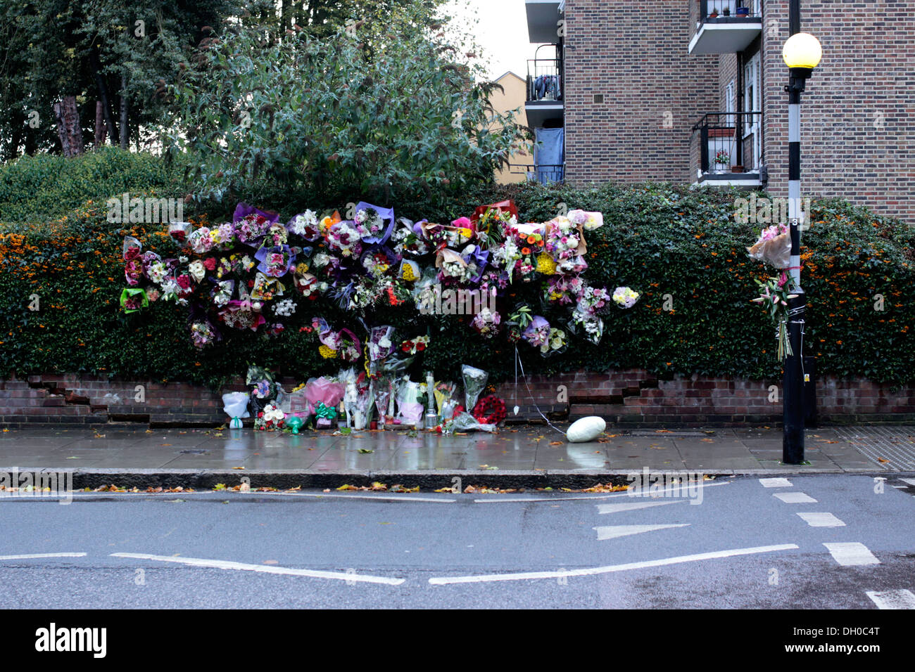 London fatal traffic accident hi-res stock photography and images - Alamy