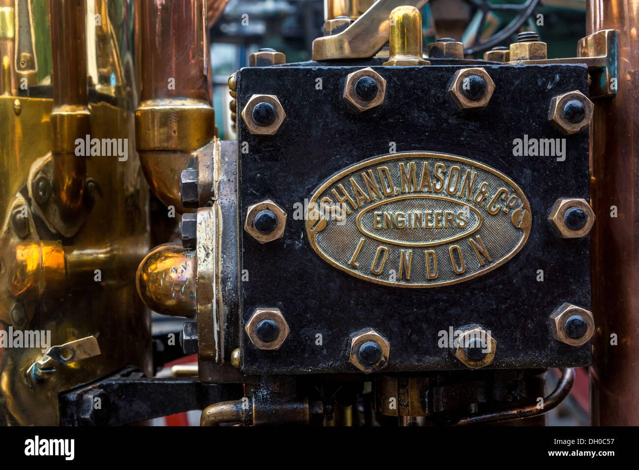 Steam engine manufacturers plate hi-res stock photography and images ...