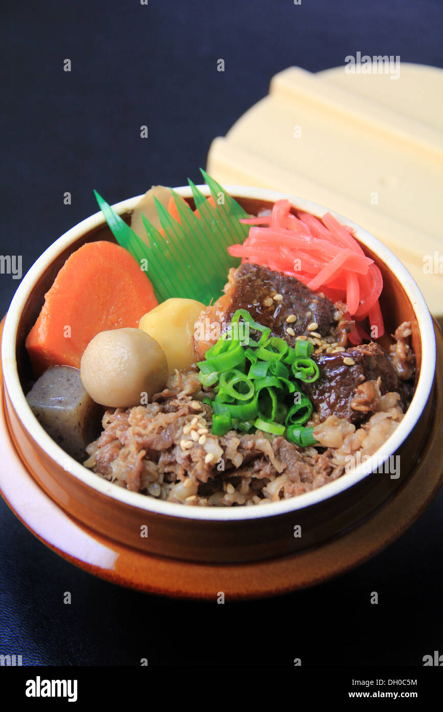 Kamameshi (Rice dish cooked in an iron pot Stock Photo - Alamy