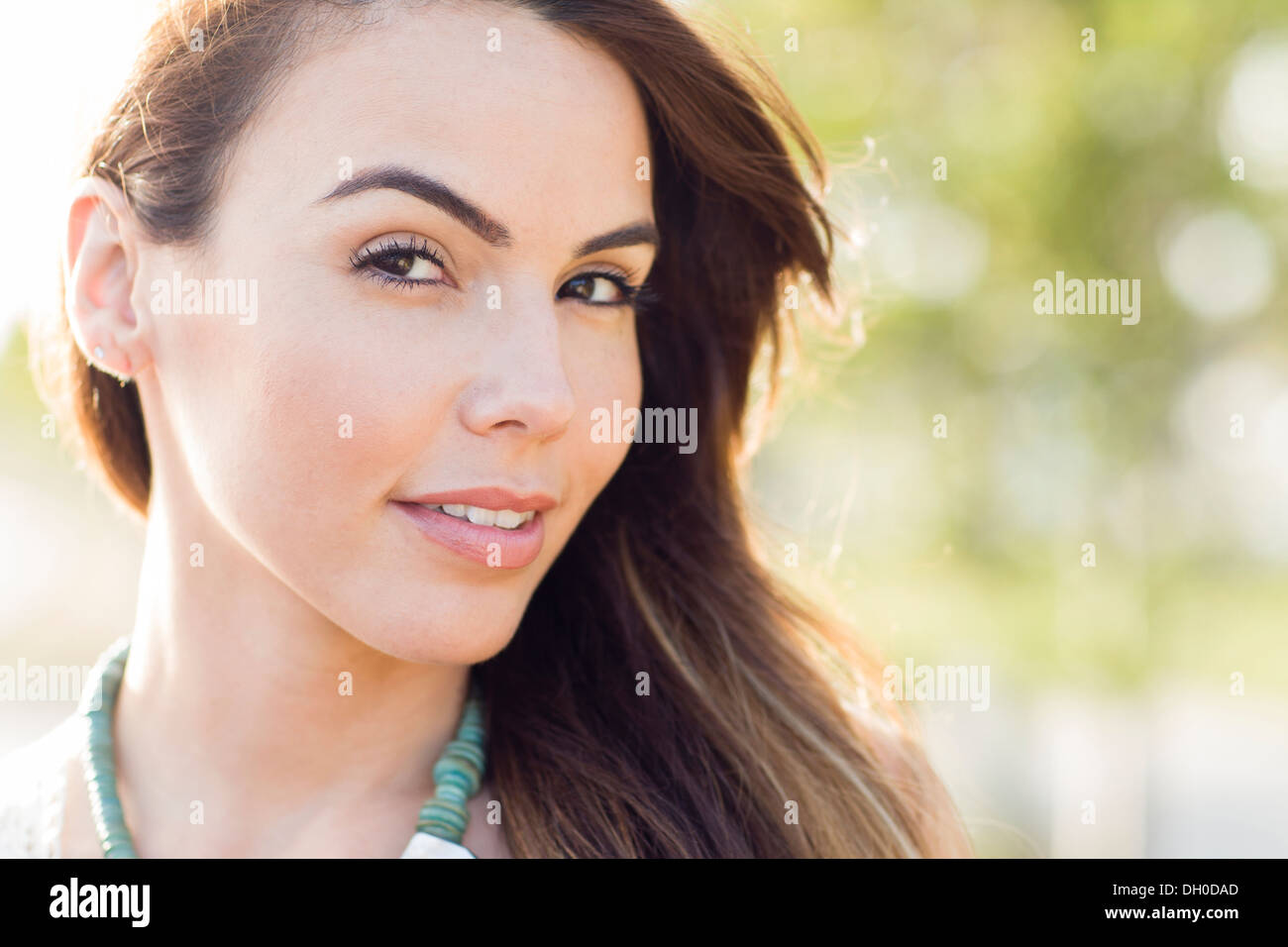 Close up hispanic woman hi-res stock photography and images - Alamy