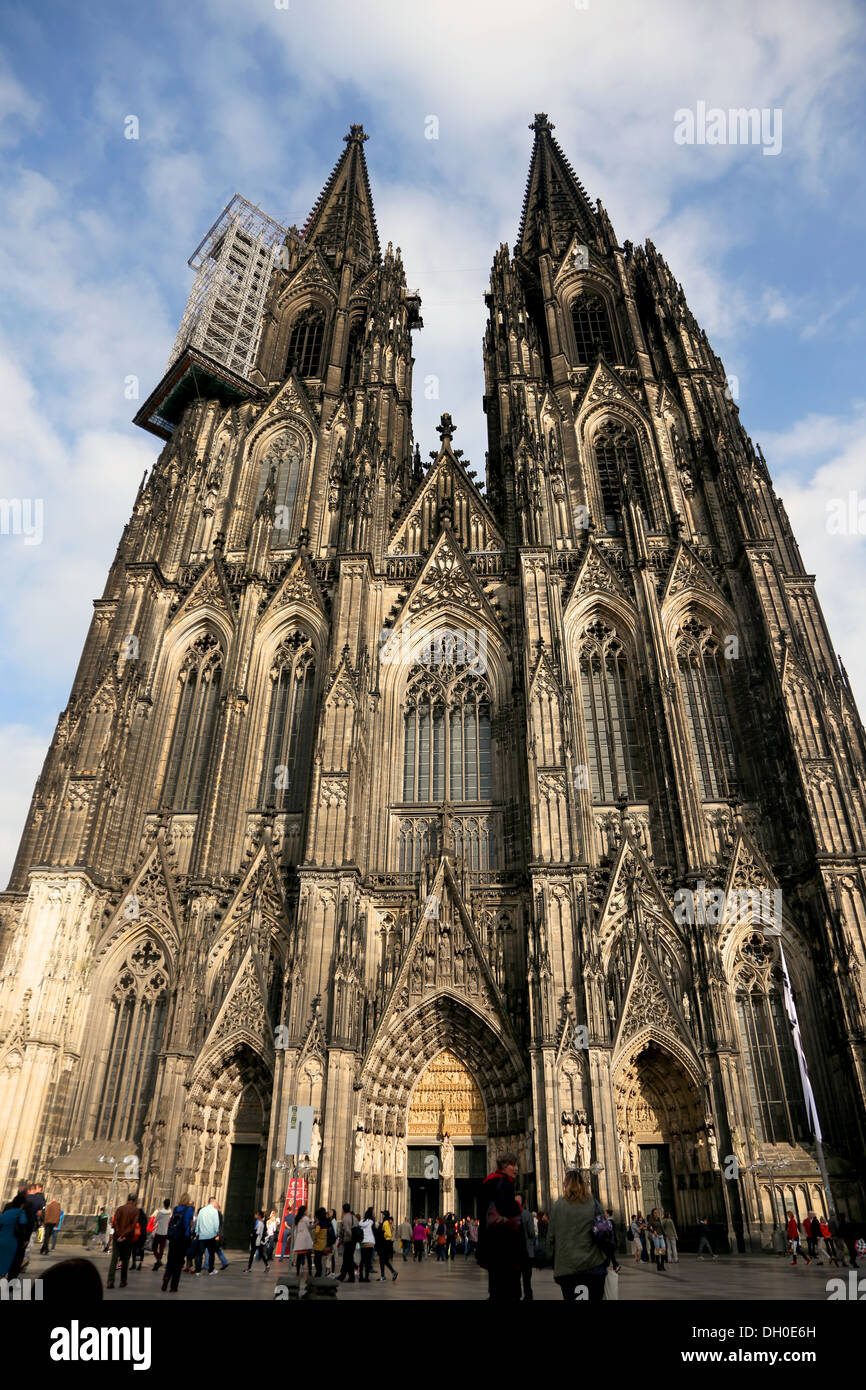 Kölner dom germany hi-res stock photography and images - Alamy