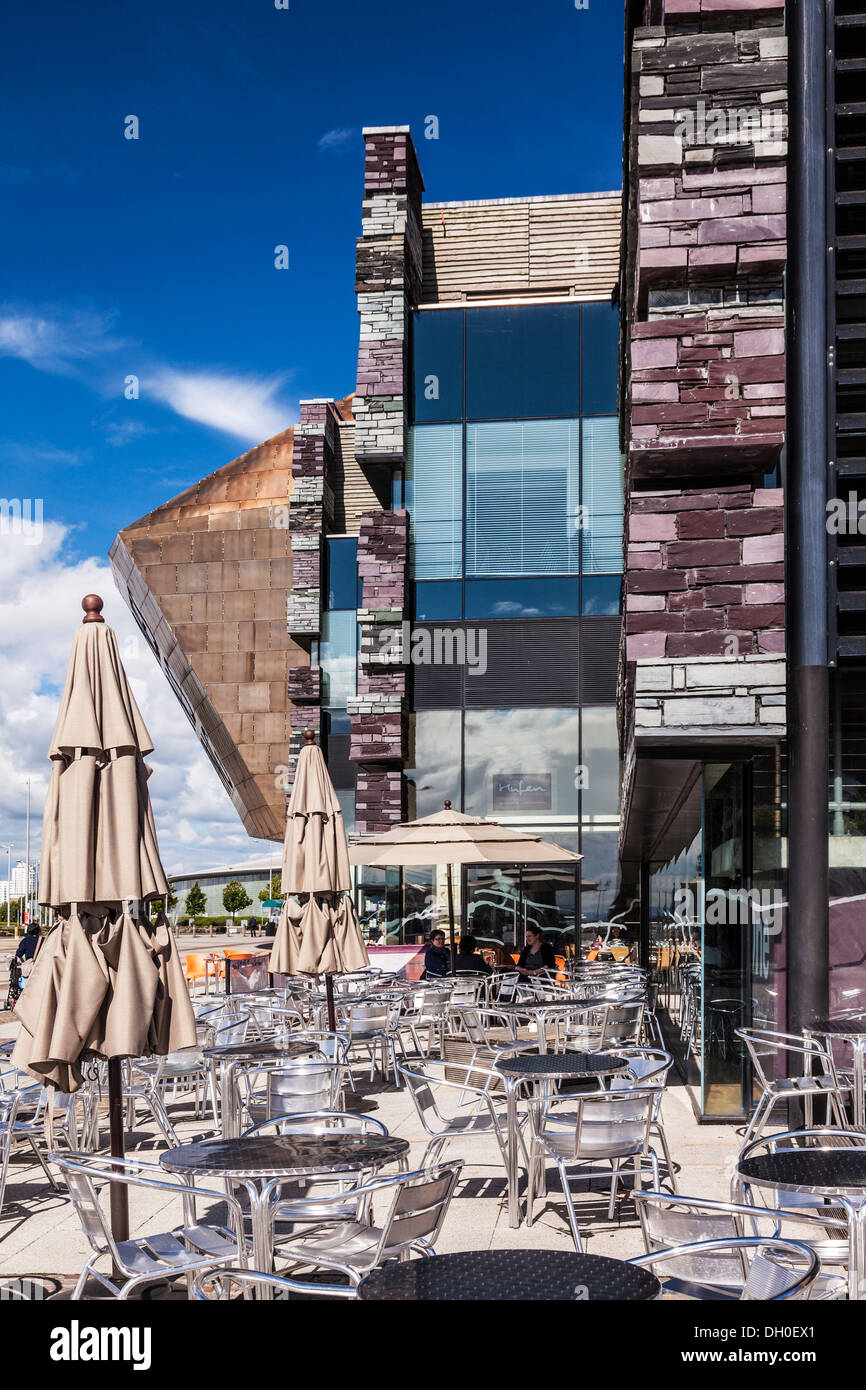 Welsh Millennium Center High Resolution Stock Photography and Images ...