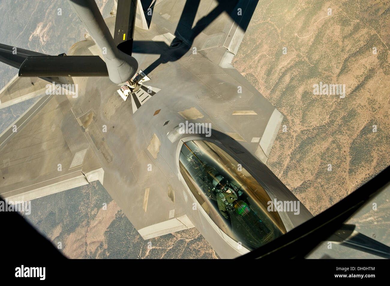 An F-22 Raptor assigned to the 49th Fighter Wing at Holloman Air Force ...