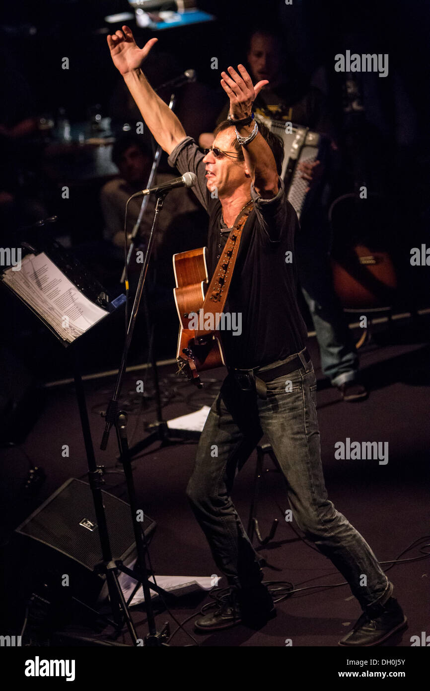 Italian rocker hi-res stock photography and images - Alamy