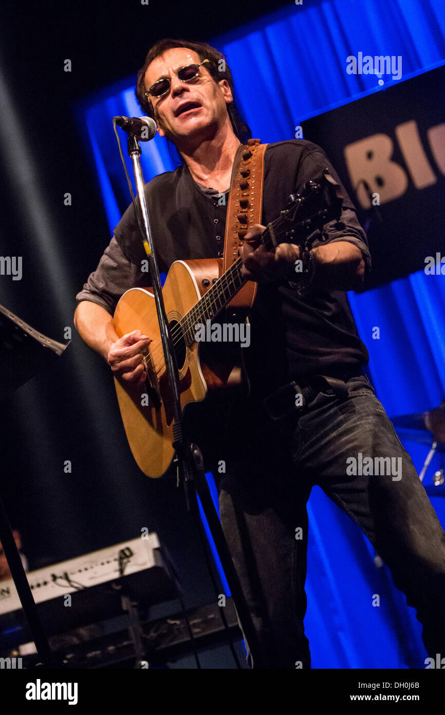 Italian rocker hi-res stock photography and images - Alamy