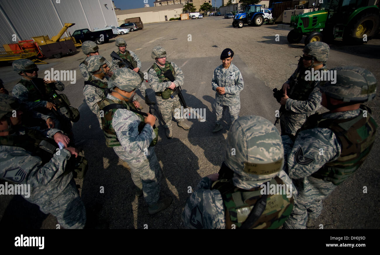 8th security forces squadron instructor hi-res stock photography and ...