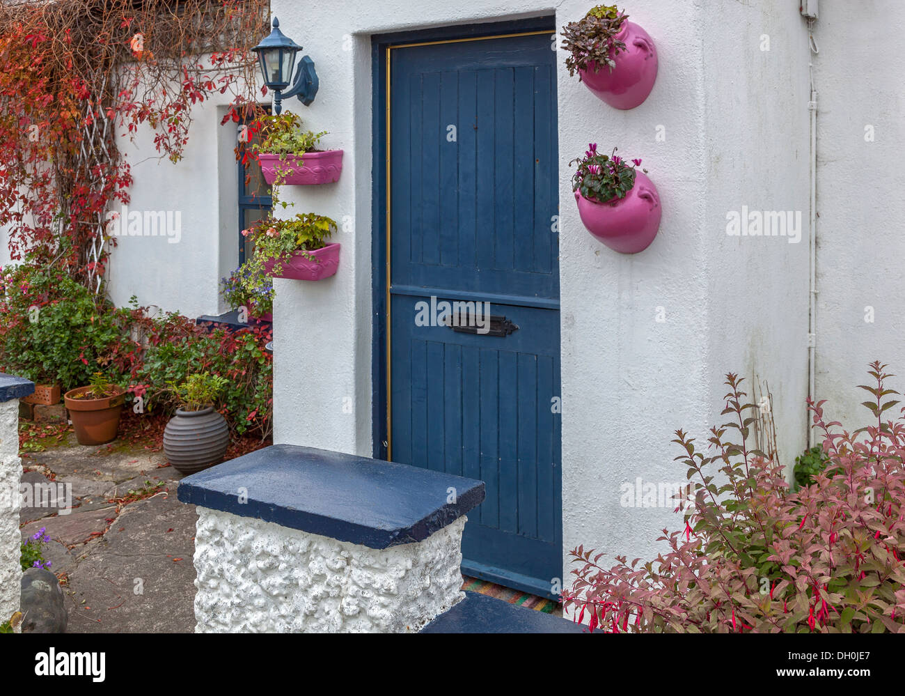 Irish cottage hi-res stock photography and images - Alamy