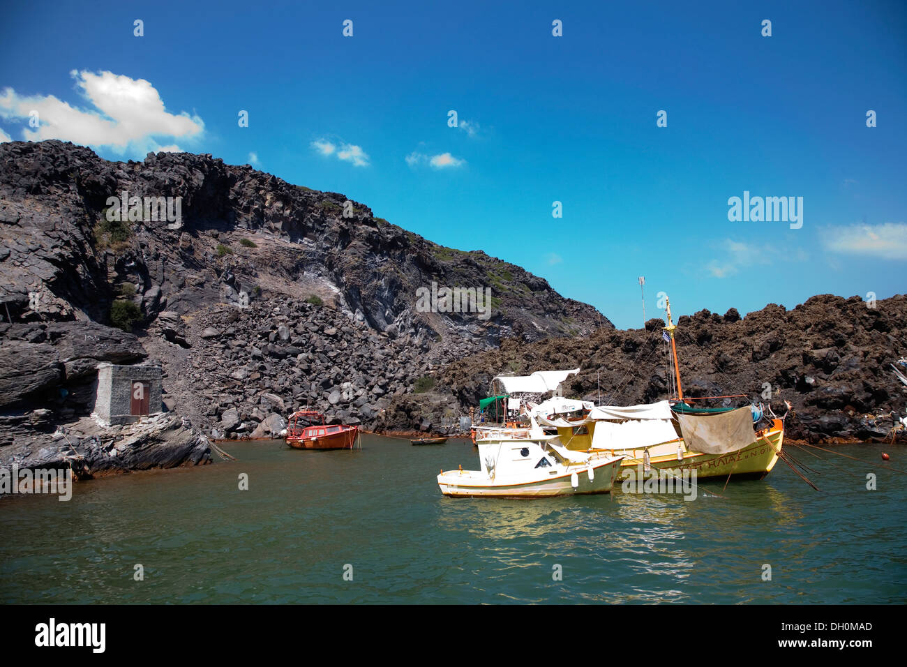 Santorini palea kameni hot hi-res stock photography and images - Alamy