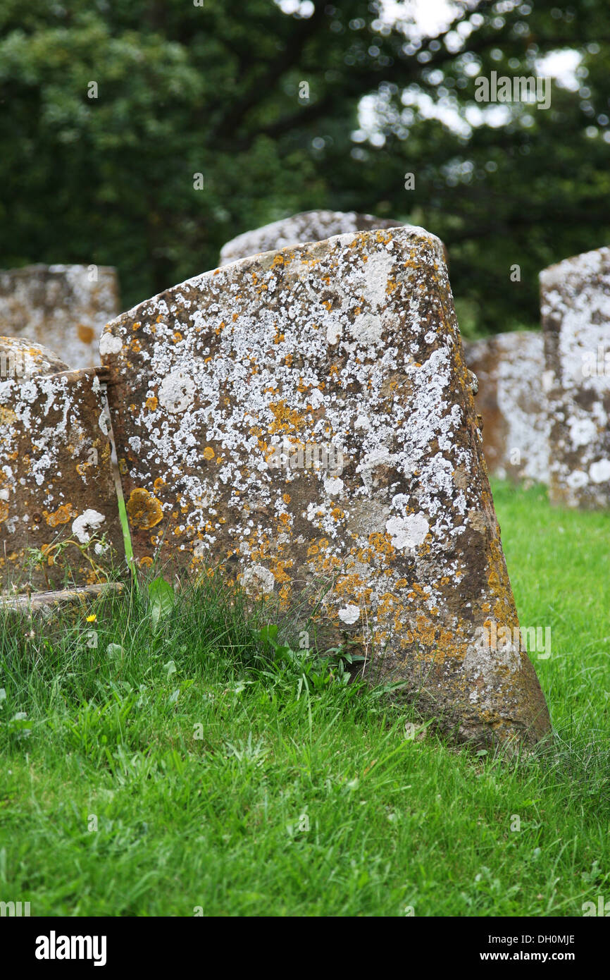 Weathered tombstone hi-res stock photography and images - Alamy