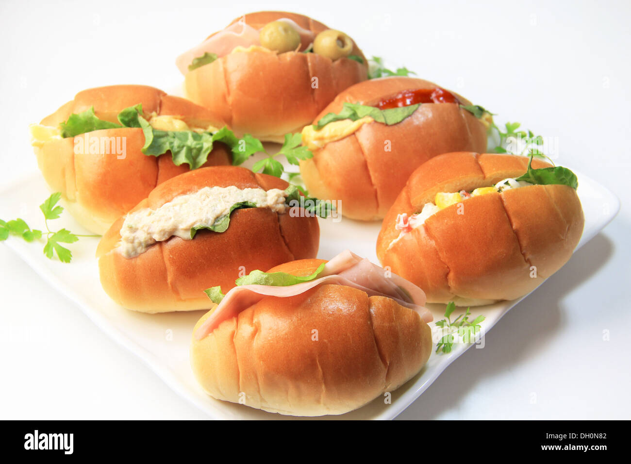 Group of bread rolls hi-res stock photography and images - Alamy
