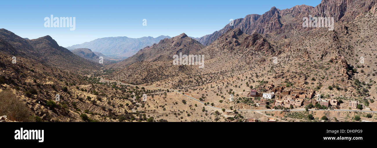 Shots taken on a road trip through the Anti Atlas Mountains to the town ...