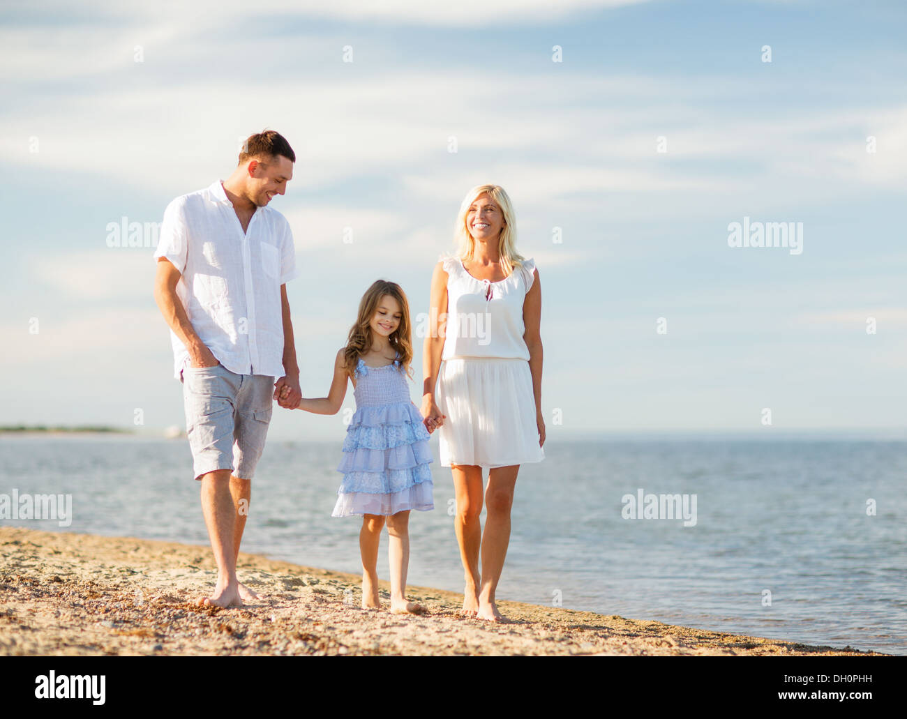 happy family at the seaside Stock Photo - Alamy