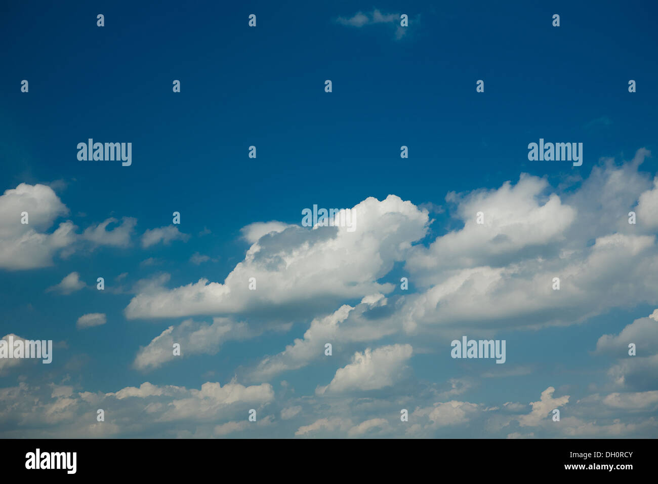 Clean air blue sky hi-res stock photography and images - Alamy