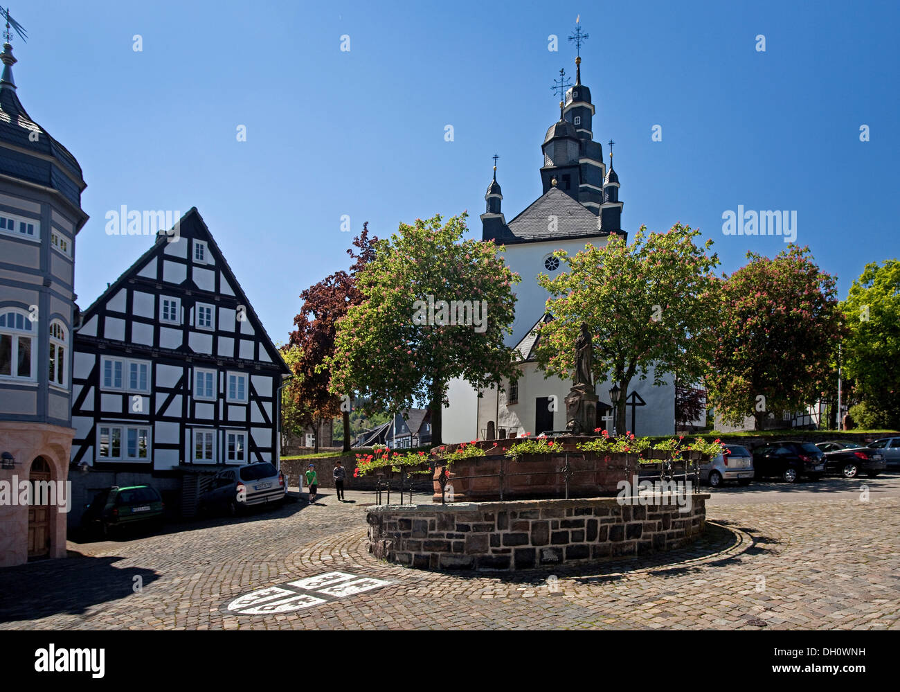 Town coat of arms hi-res stock photography and images - Alamy