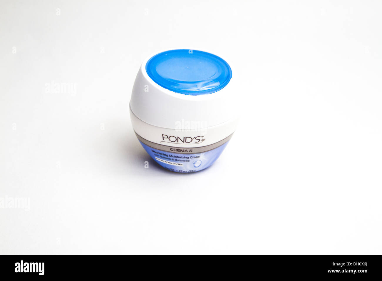 Ponds cream in travel size Stock Photo - Alamy