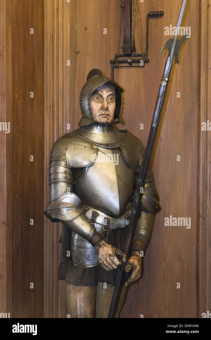 Medieval french armor hi-res stock photography and images - Alamy
