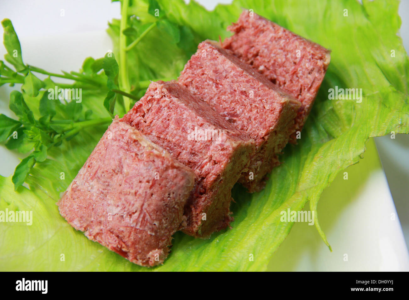 Canned corned beef hi-res stock photography and images - Alamy