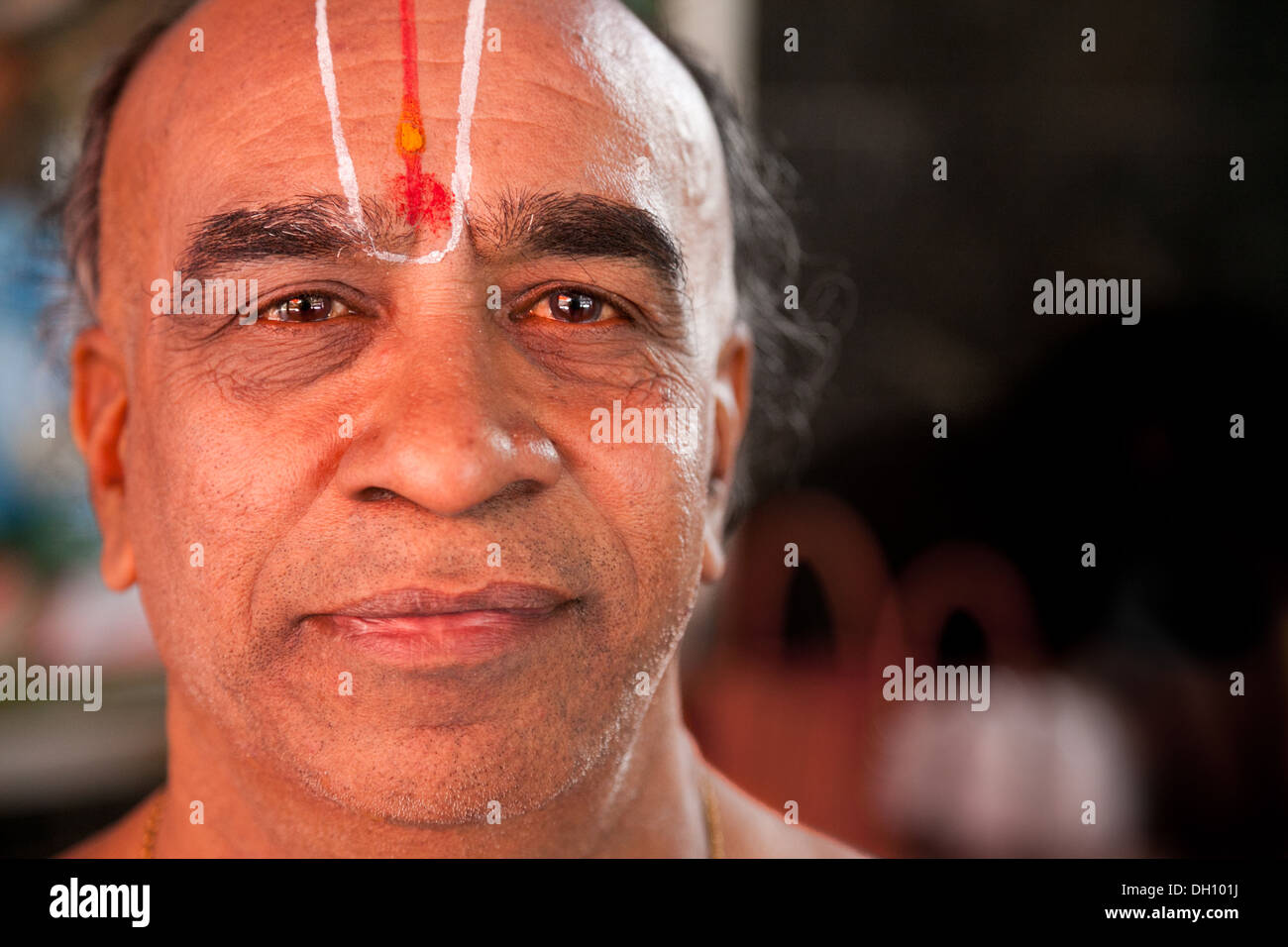 Close up portrait of an Indian holy man Stock Photo - Alamy