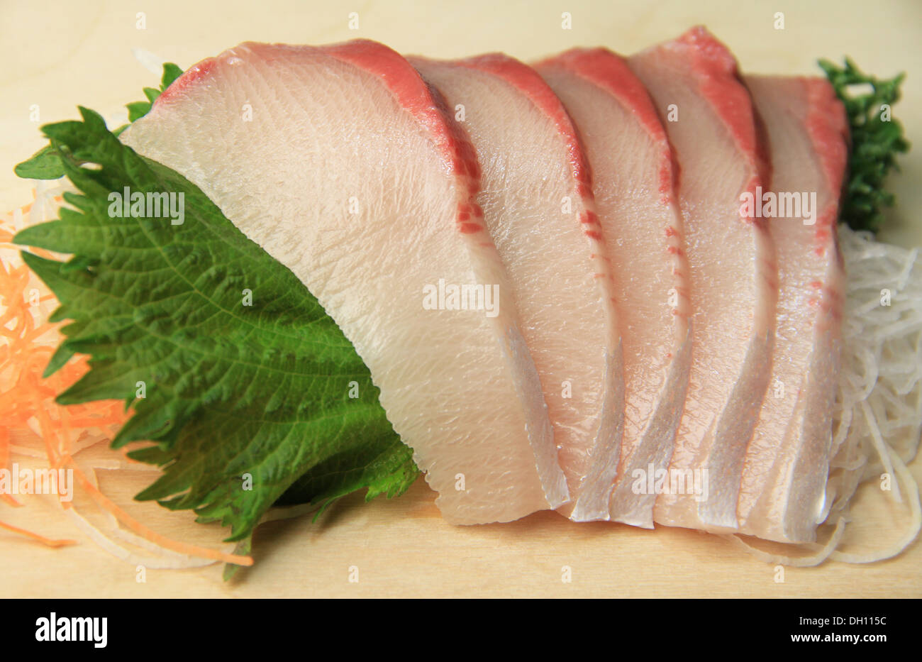 Cold yellowtail sashimi Stock Photo - Alamy