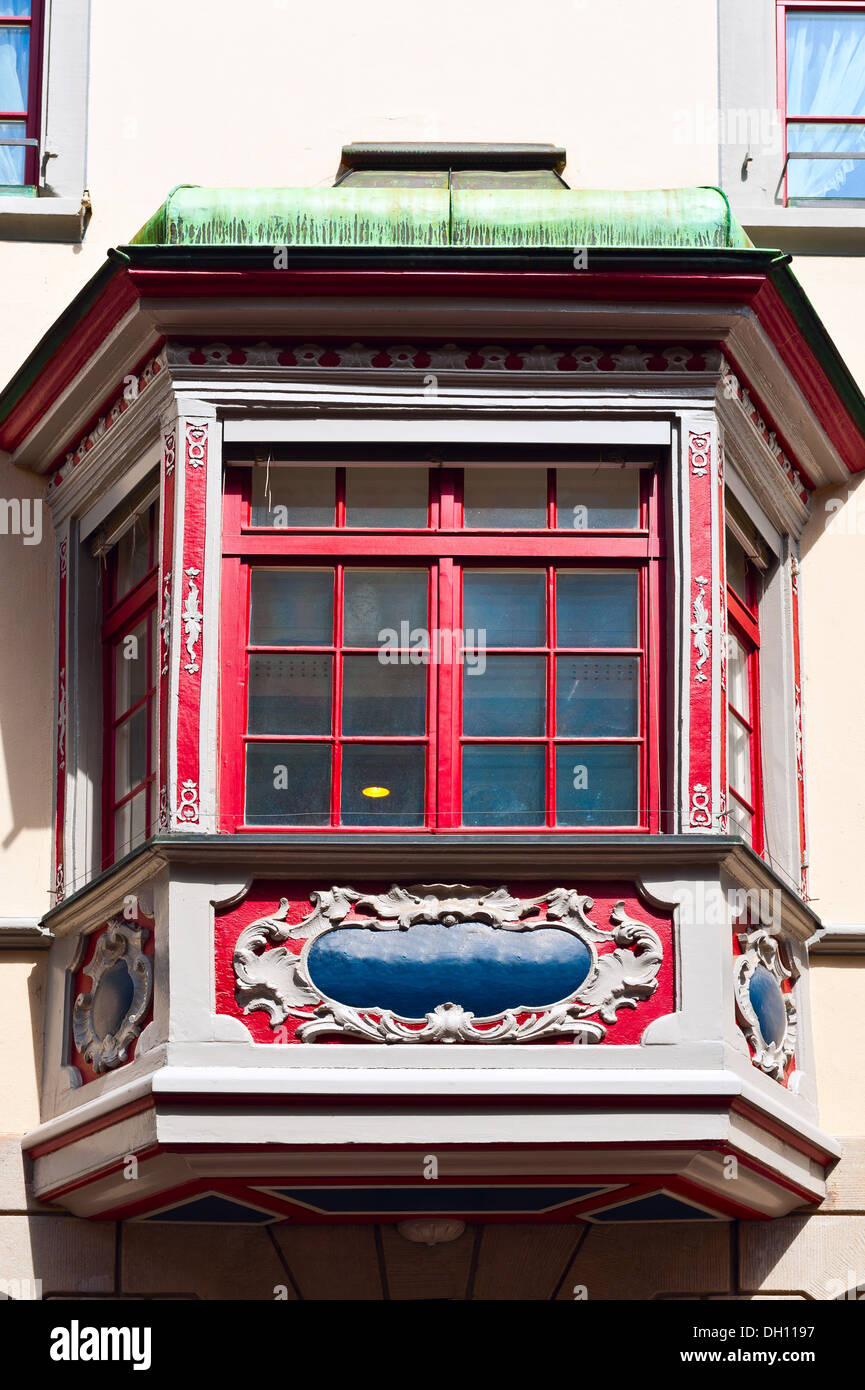 Medieval bay window hi-res stock photography and images - Alamy