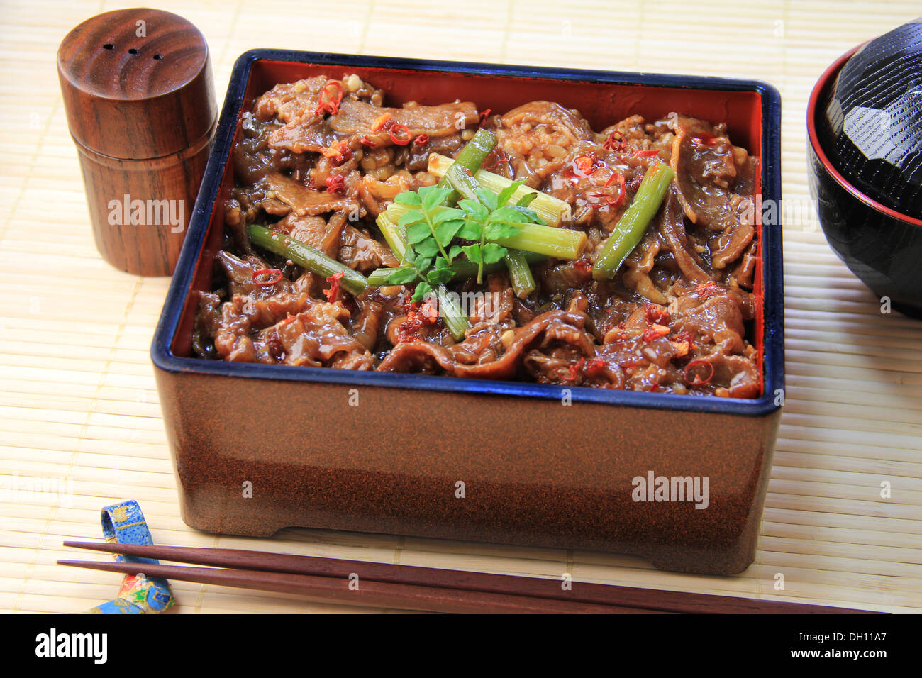 Bento boxes hi-res stock photography and images - Alamy