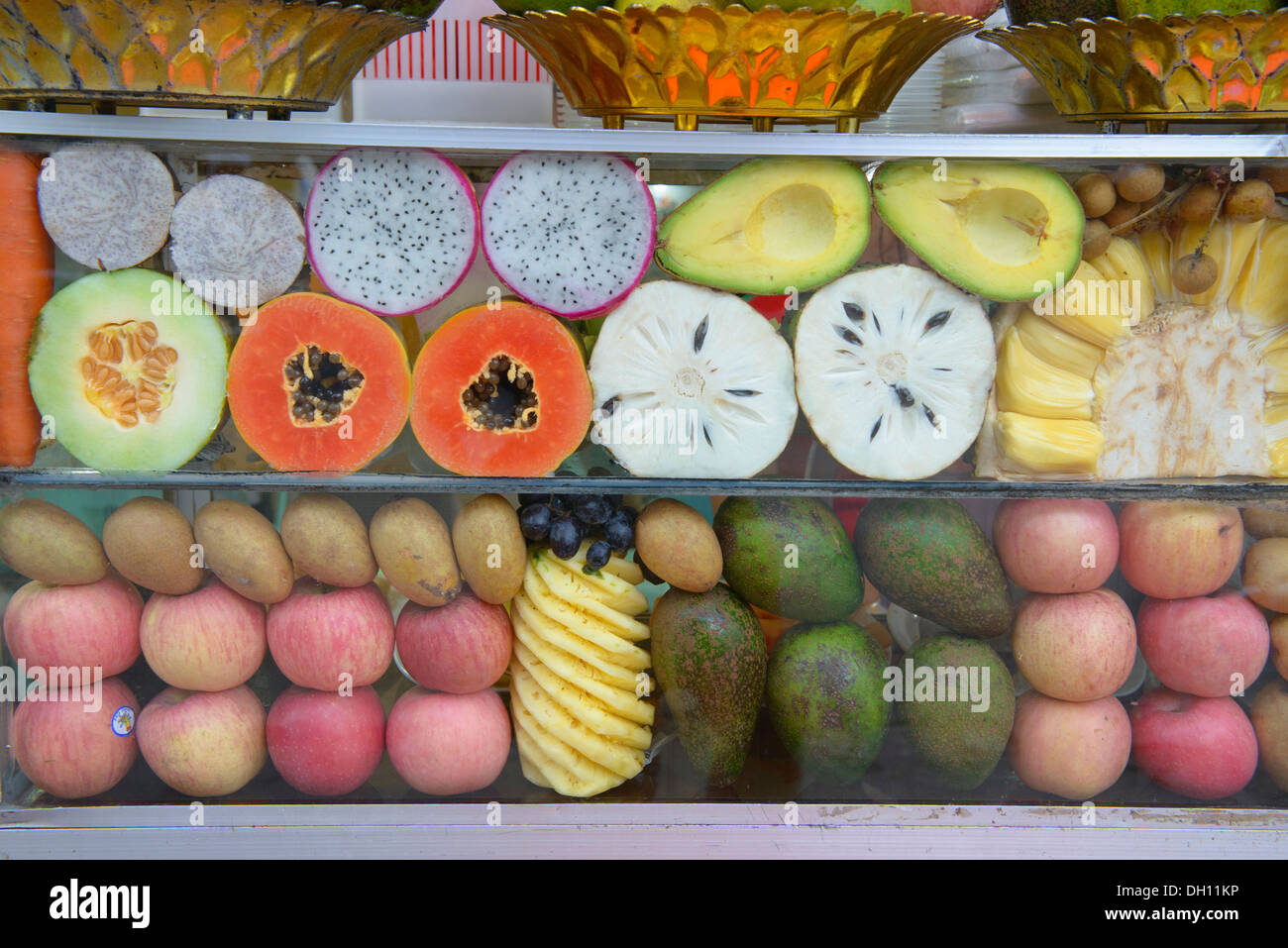 fruit shake vendor, Phnom Penh, Cambodia Stock Photo - Alamy