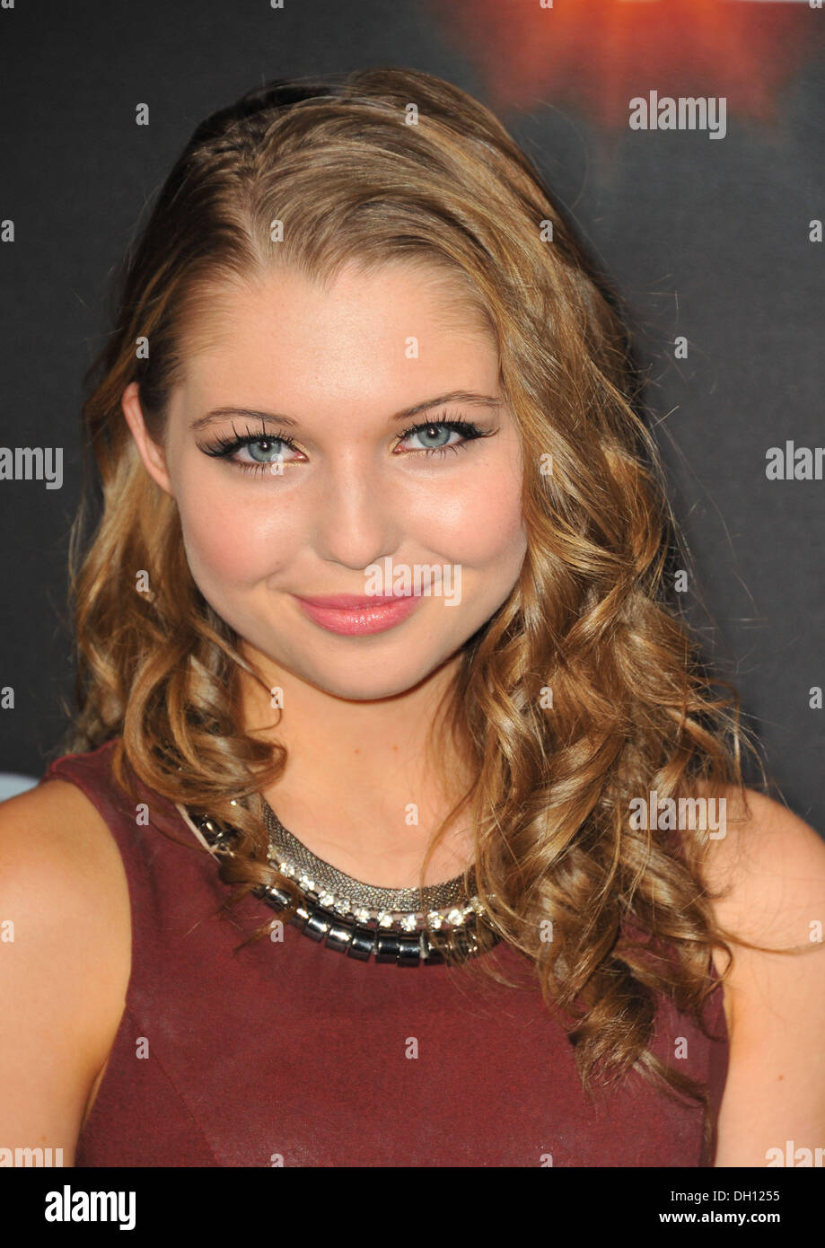 Los Angeles, California, USA. 28th Oct, 2013. Sammi Hanratty attending ...