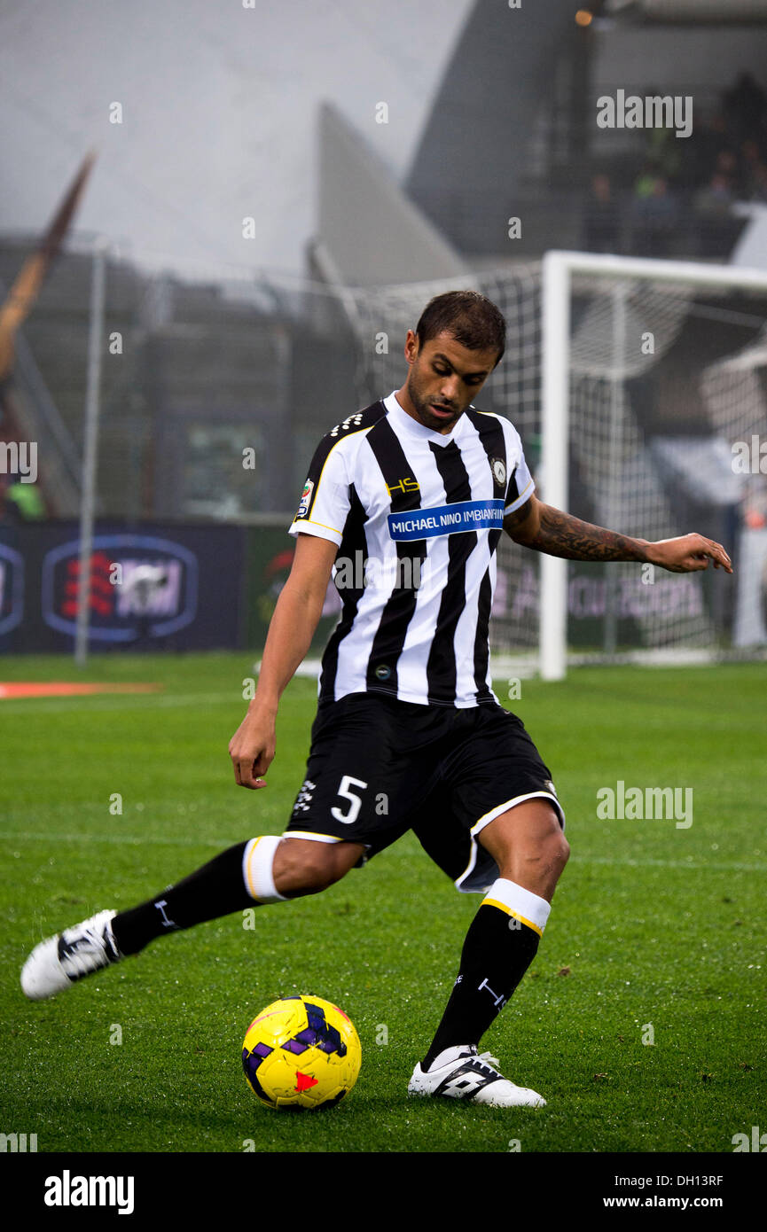 Udine, Italy. 27th Oct, 2013. Danilo Larangeira (Udinese) Football ...