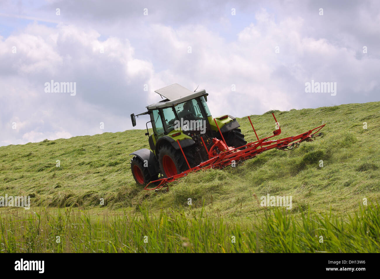 Dike maintenance hi-res stock photography and images - Alamy