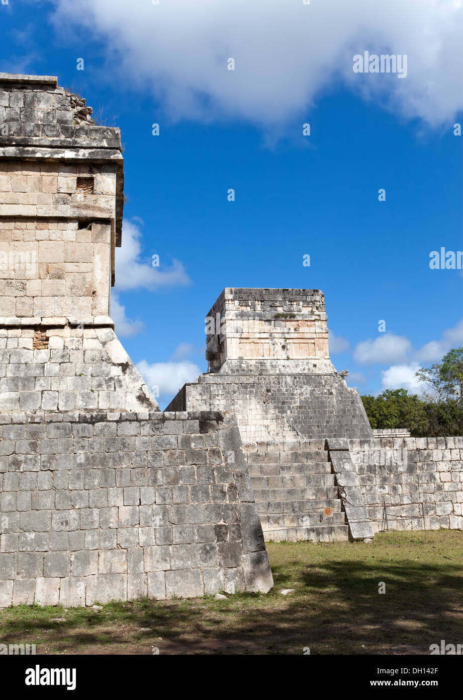 Chichen Itza pyramid, Yucatan, Mexico Stock Photo - Alamy