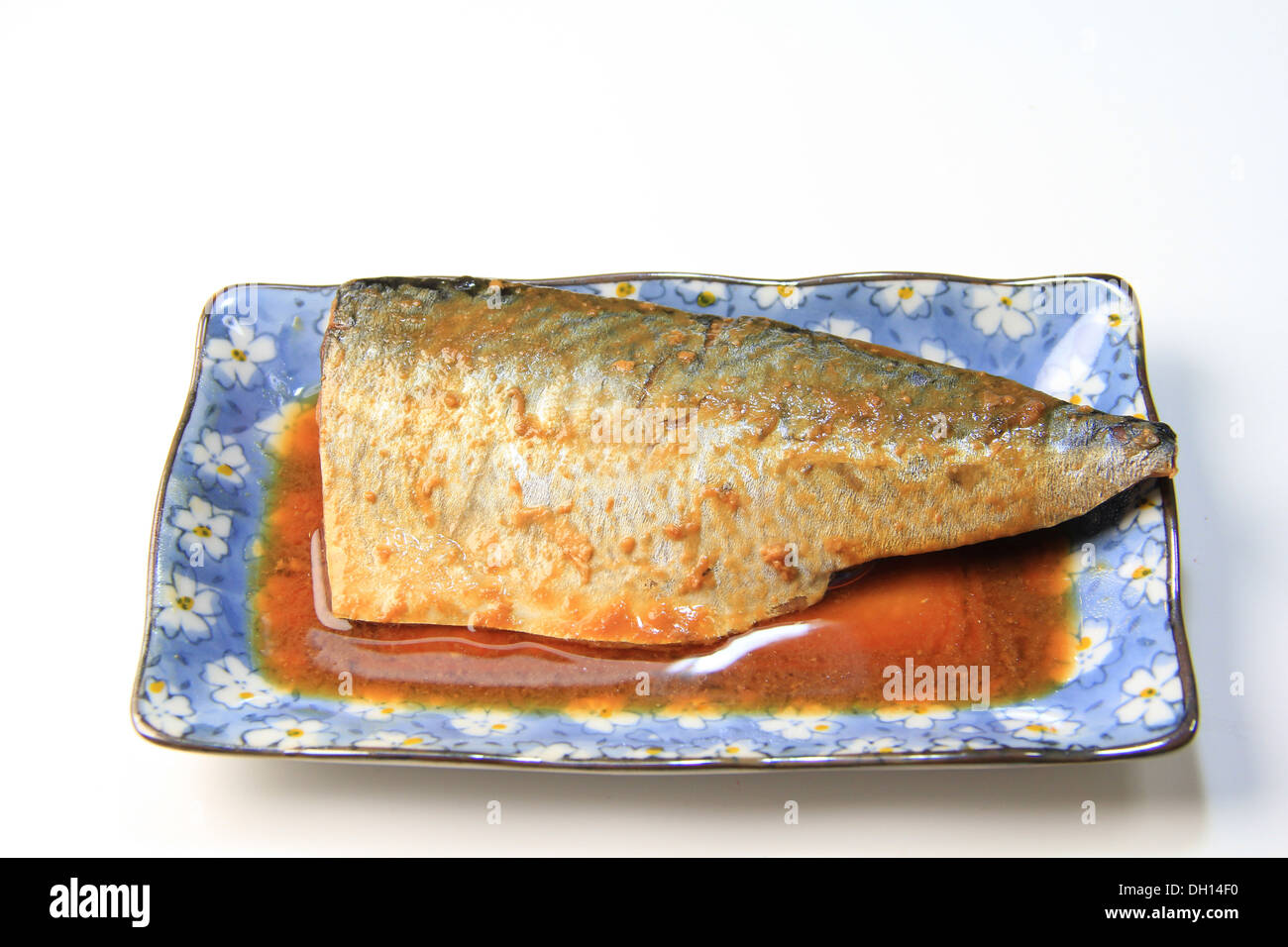 Mackerel simmered in miso hi-res stock photography and images - Alamy