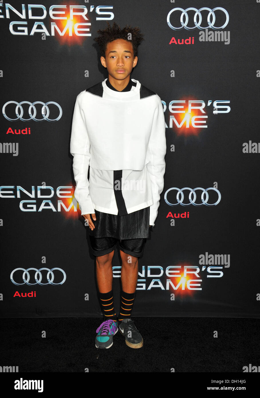 Los Angeles, California, USA. 28th Oct, 2013. JADEN SMITH attending the ...