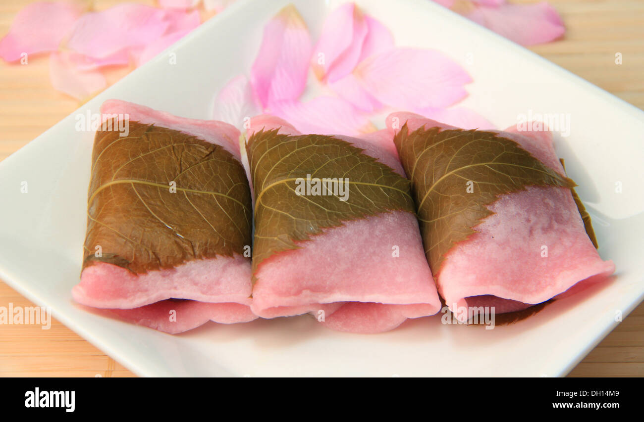 Sakura mochi (Cherry flavored soft sweet rice cake Stock Photo - Alamy
