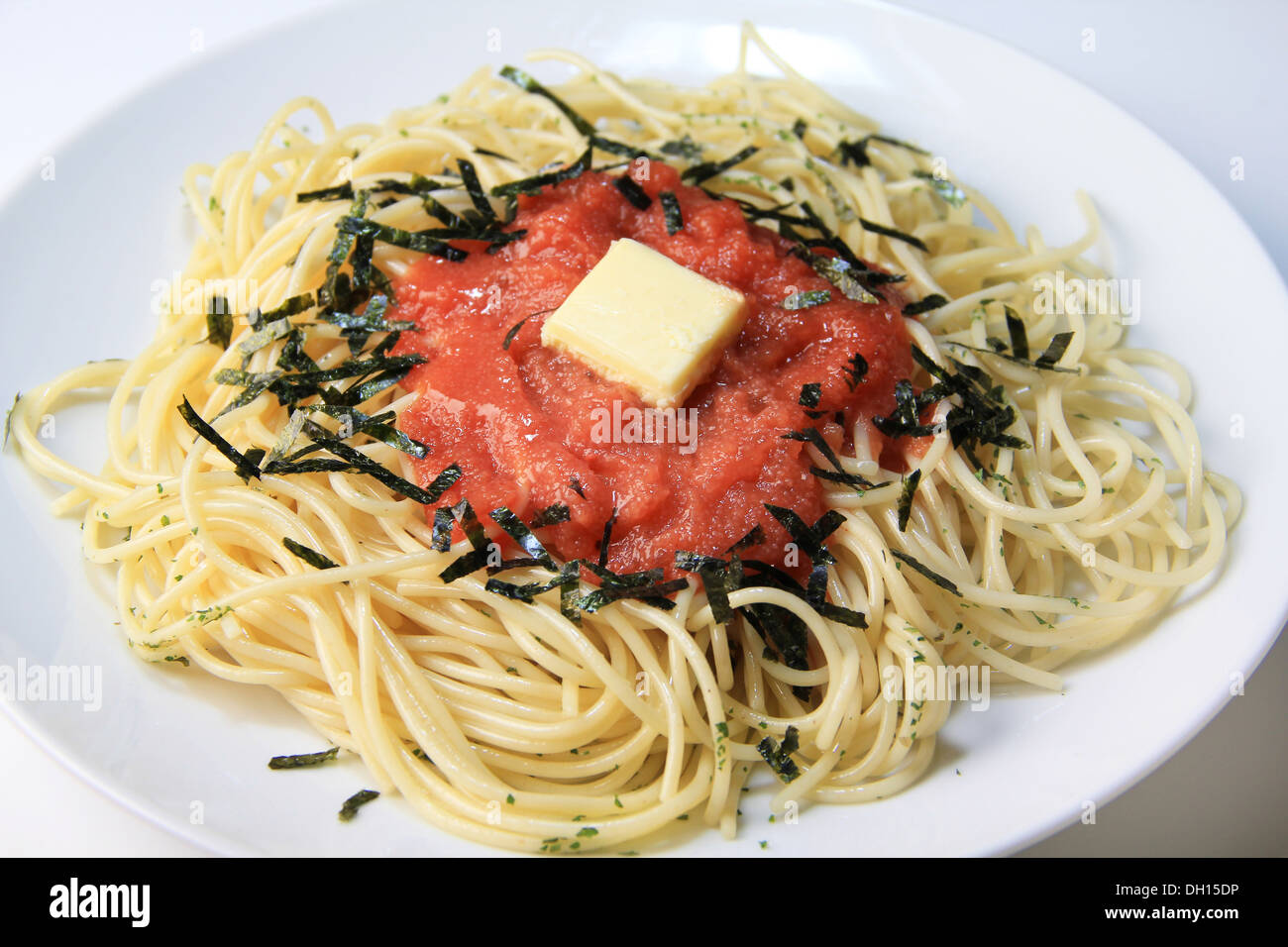 Spaghetti with cod roe sauce Stock Photo - Alamy