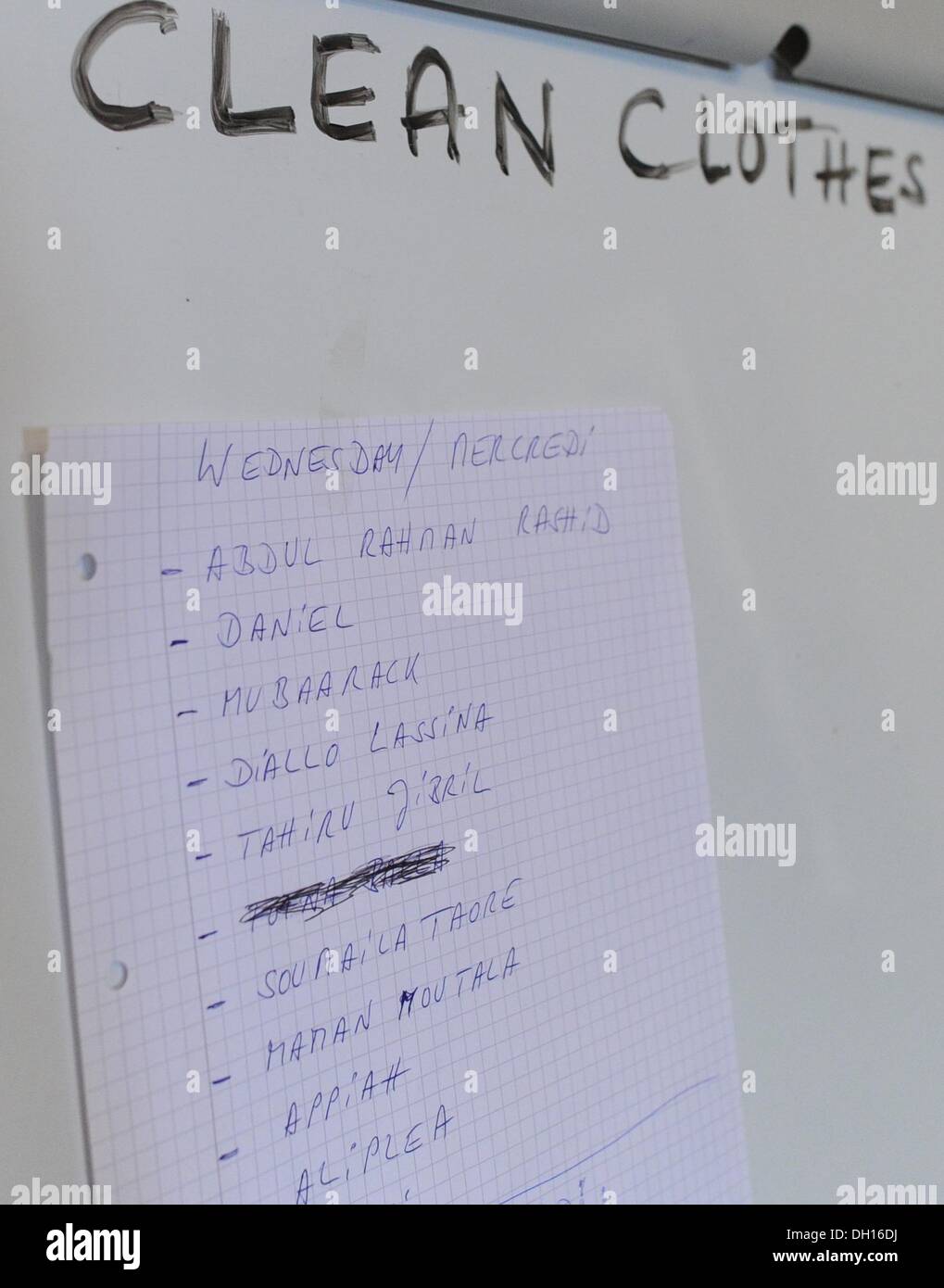 Refugee house sheet hi-res stock photography and images - Alamy