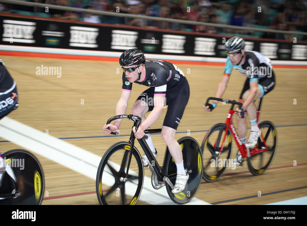 2013/14 Revolution Series Round 1, Manchester. Ed Clancy on the track ...