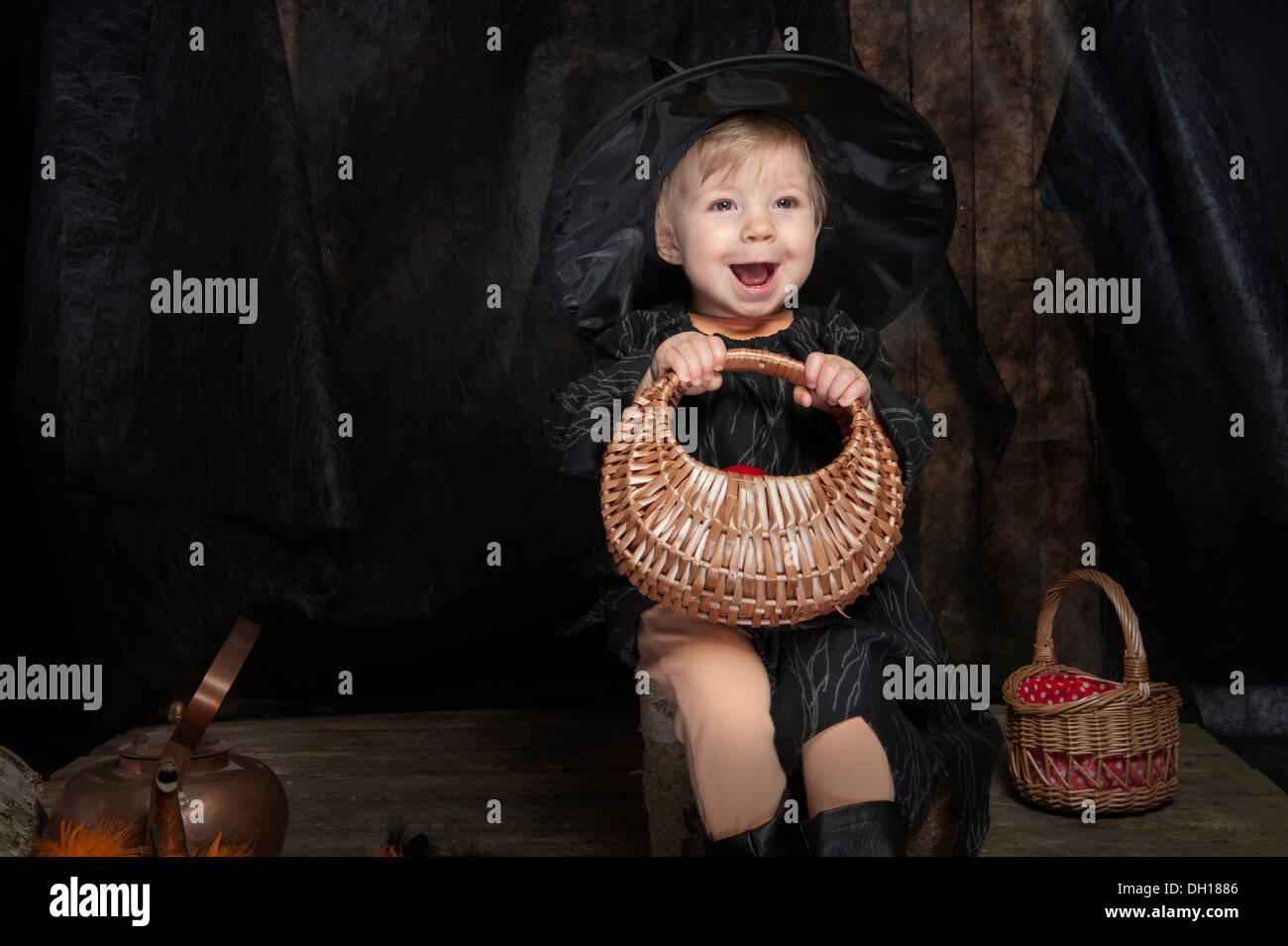 cute little halloween witch Stock Photo - Alamy