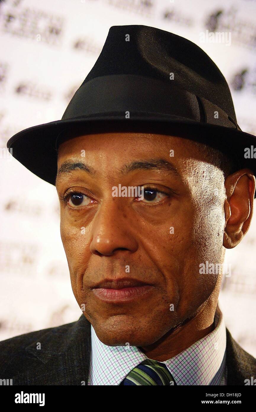 Giancarlo esposito hi-res stock photography and images - Alamy