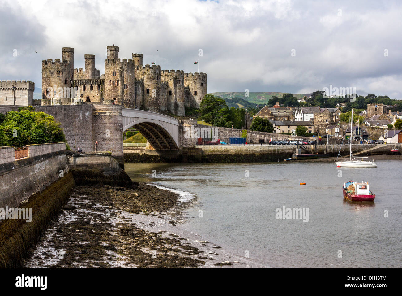 Conwy Castle on the river Conwy Stock Photo - Alamy