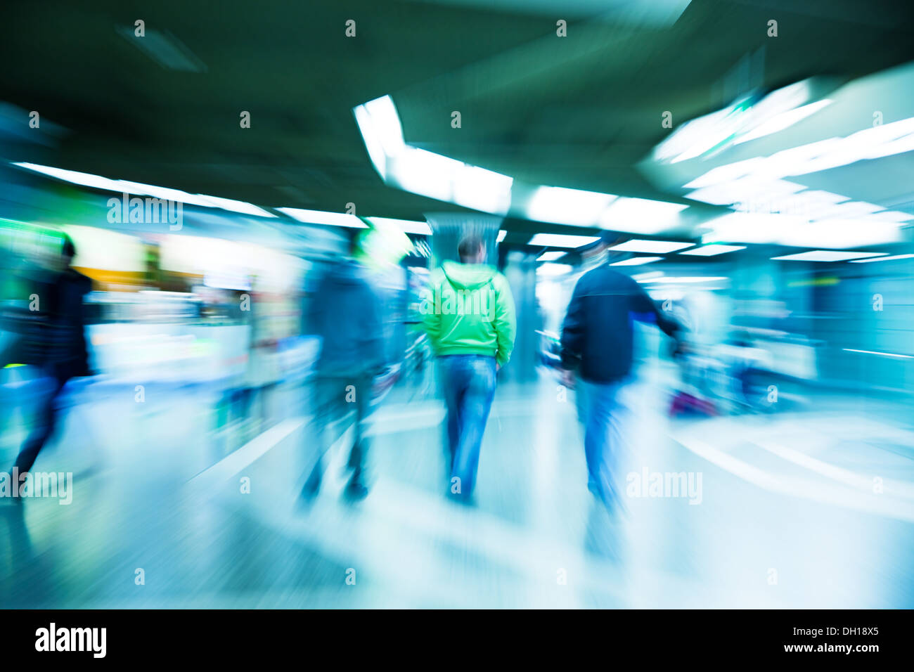 Business people walking through tunnel hi-res stock photography and ...