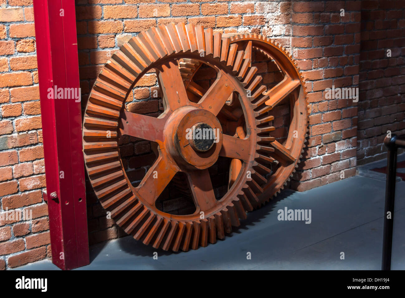 Wooden Gear wheels Stock Photo - Alamy