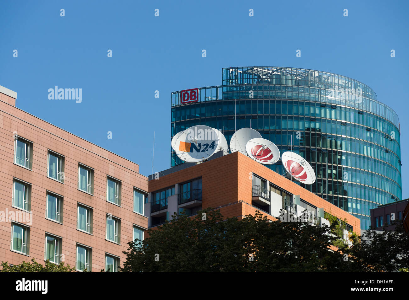 Headquarters of deutsche bahn hi-res stock photography and images - Alamy