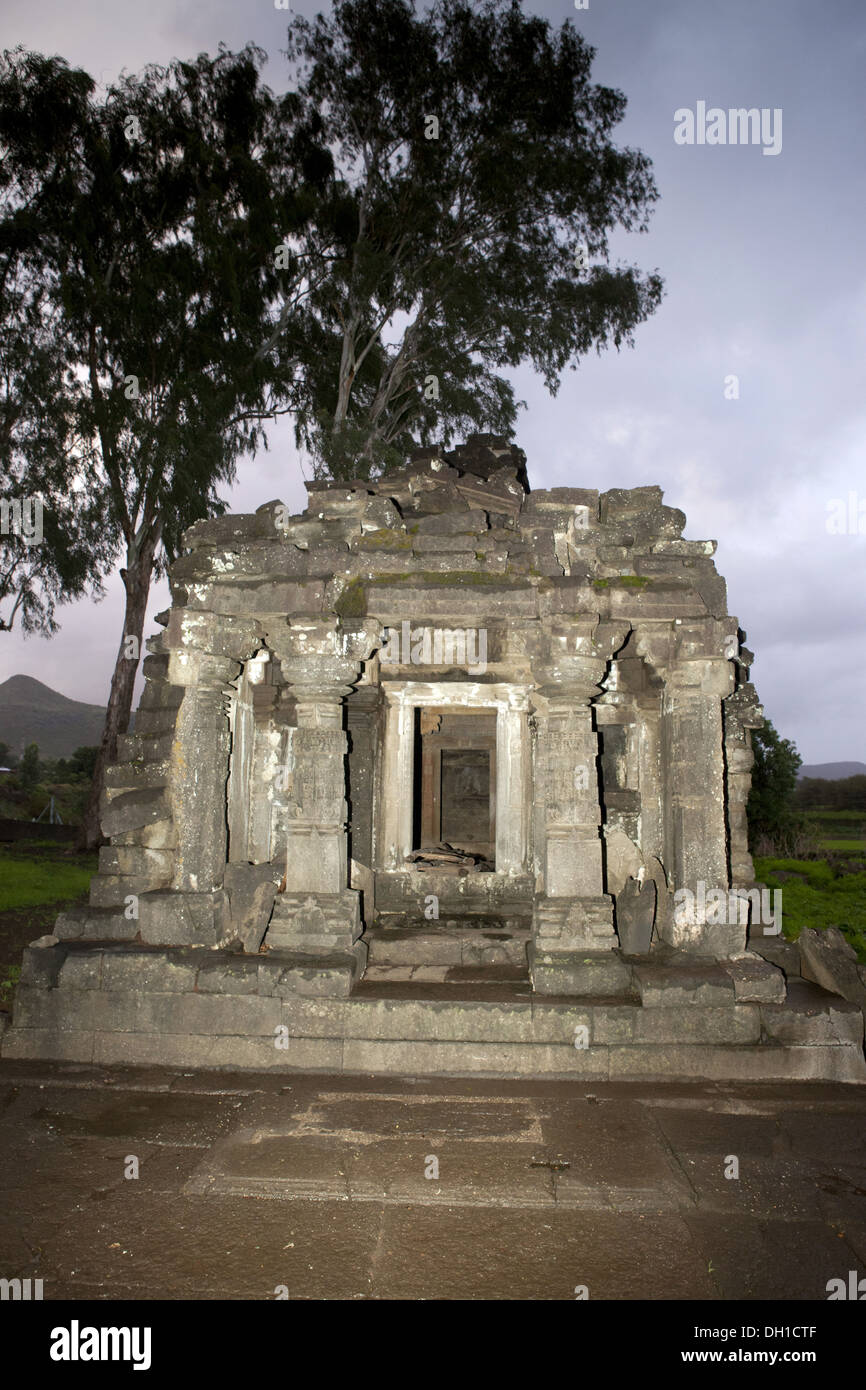 Anjaneri temple hi-res stock photography and images - Alamy