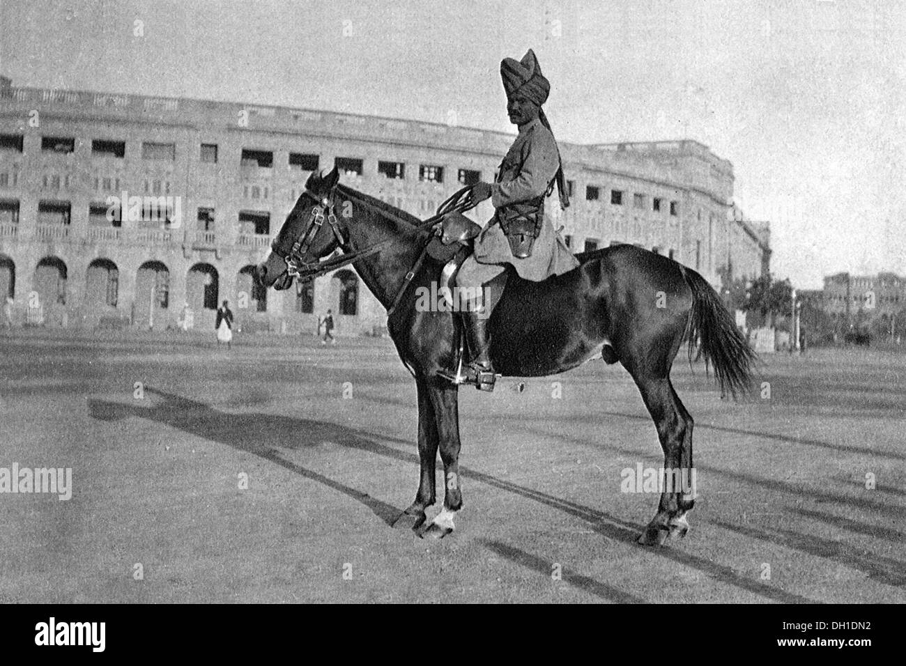 Police uniform 1900's hi-res stock photography and images - Alamy
