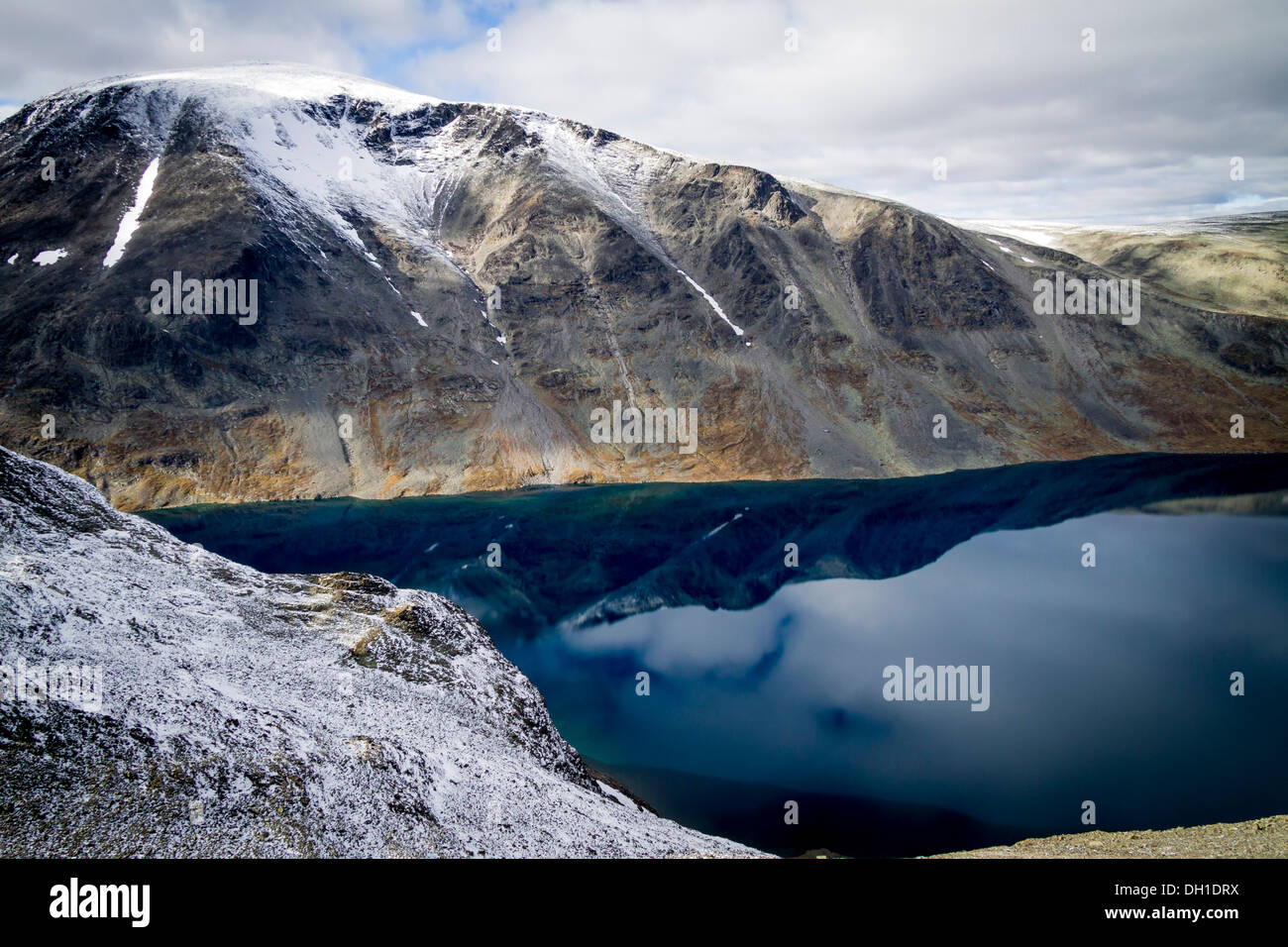 Norway mountain scenery fjord hi-res stock photography and images - Alamy