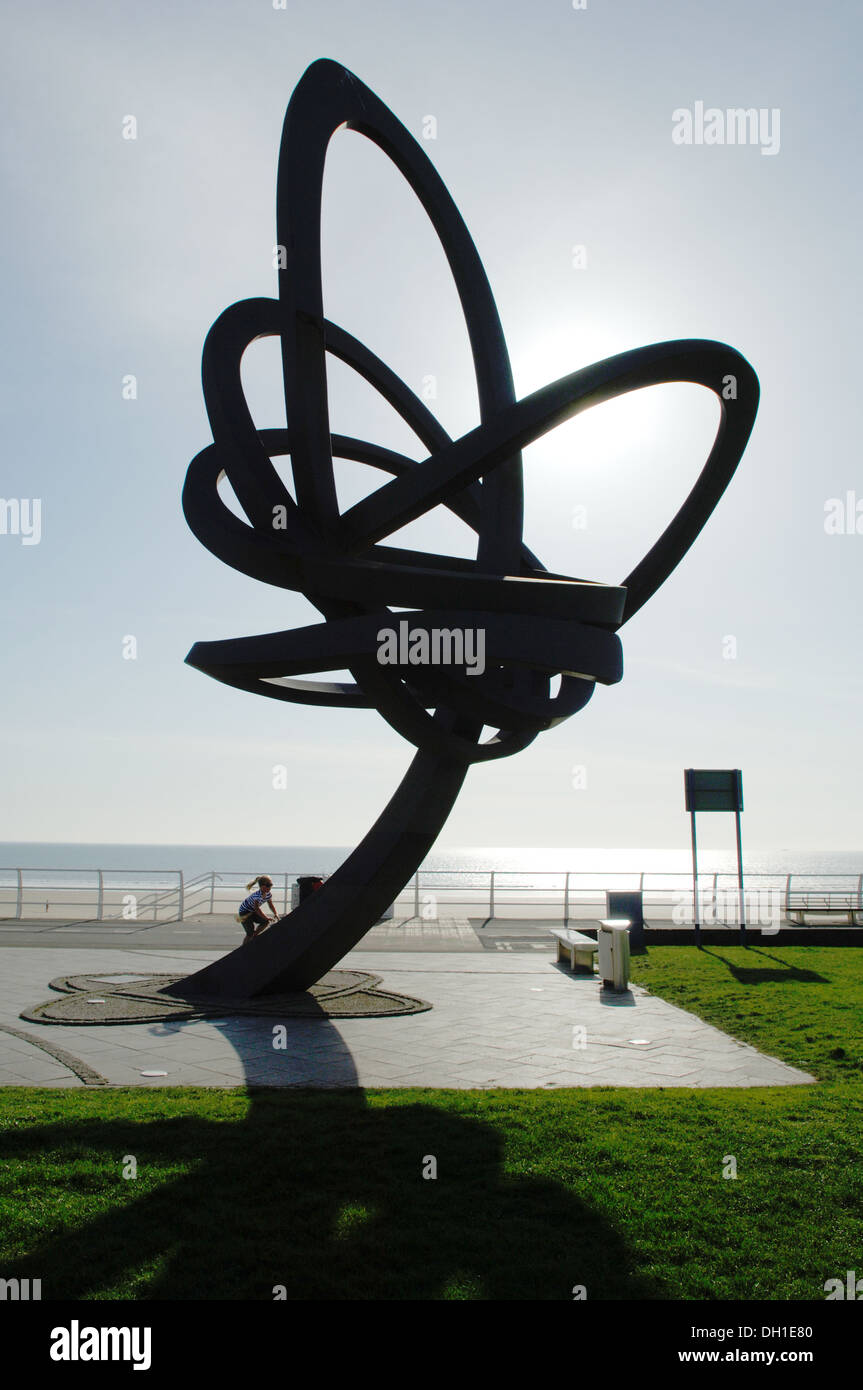 The Kite Trail is a sculpture made by artist Andrew Rowe commissioned ...