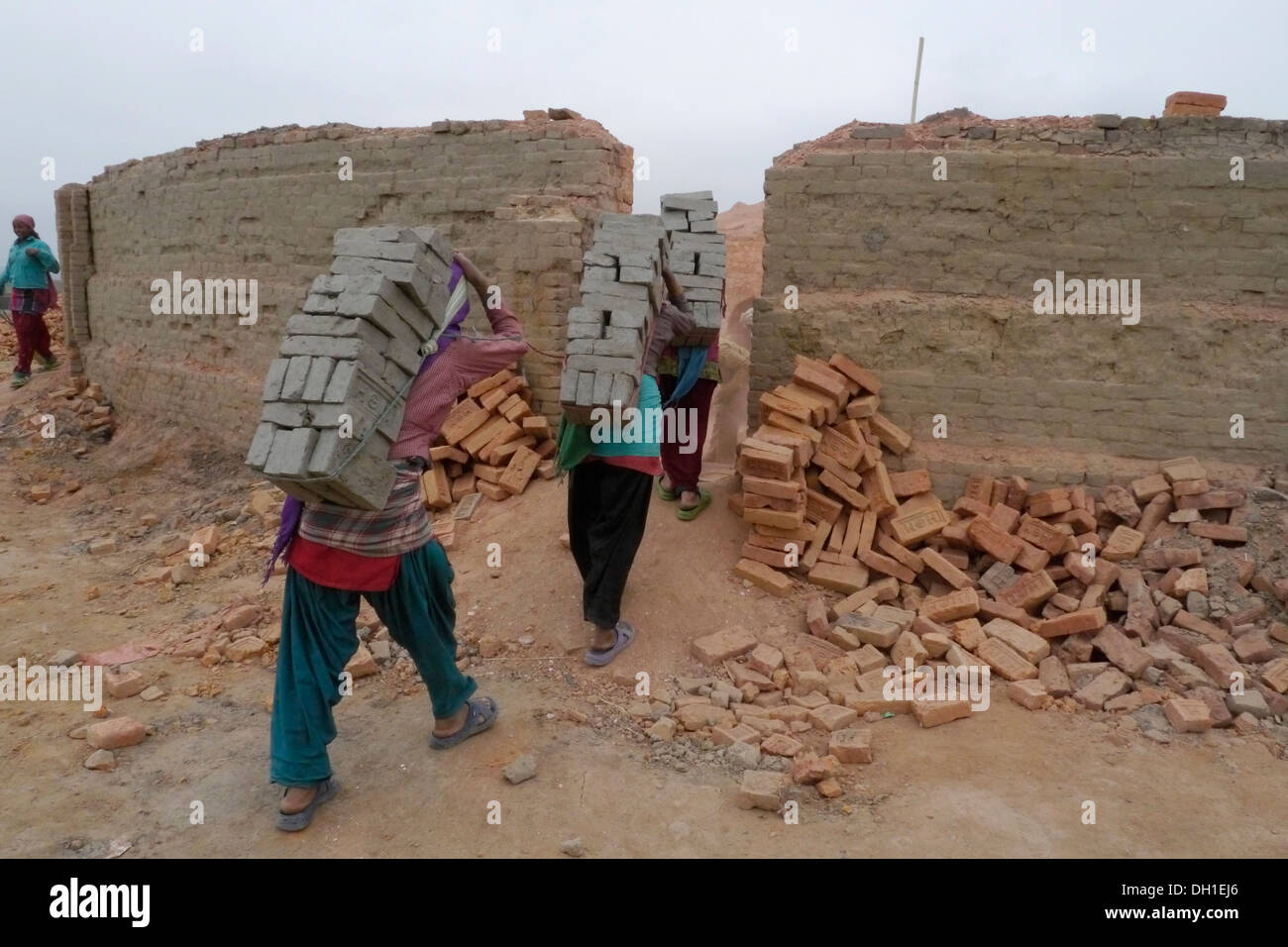 Nepal Brickmakers and their families at Godavari, Kathmandu Valley ...